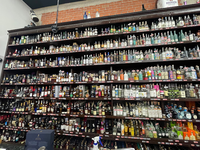 ᐉ 10 Best Liquor Stores in Los Angeles in 2026.